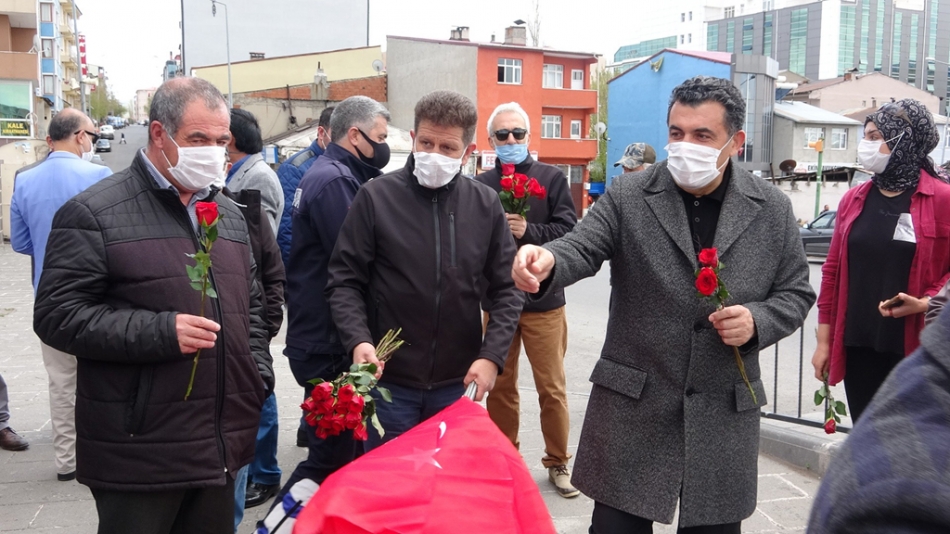 93 Harbi şehitleri anıldı - Ardahan Haber